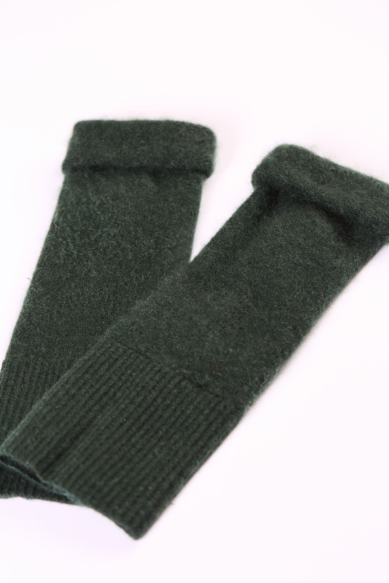 Ribbed Felted Cashmere Fingerless Gloves