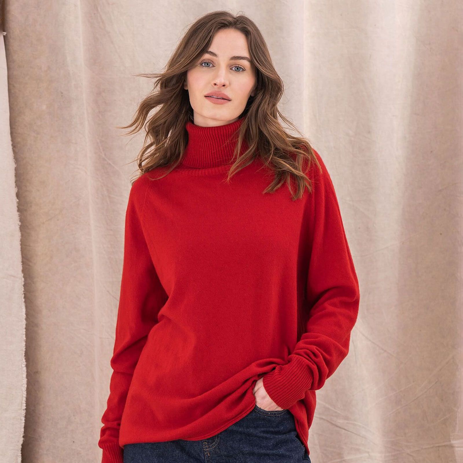 Geelong Slouch Roll Neck