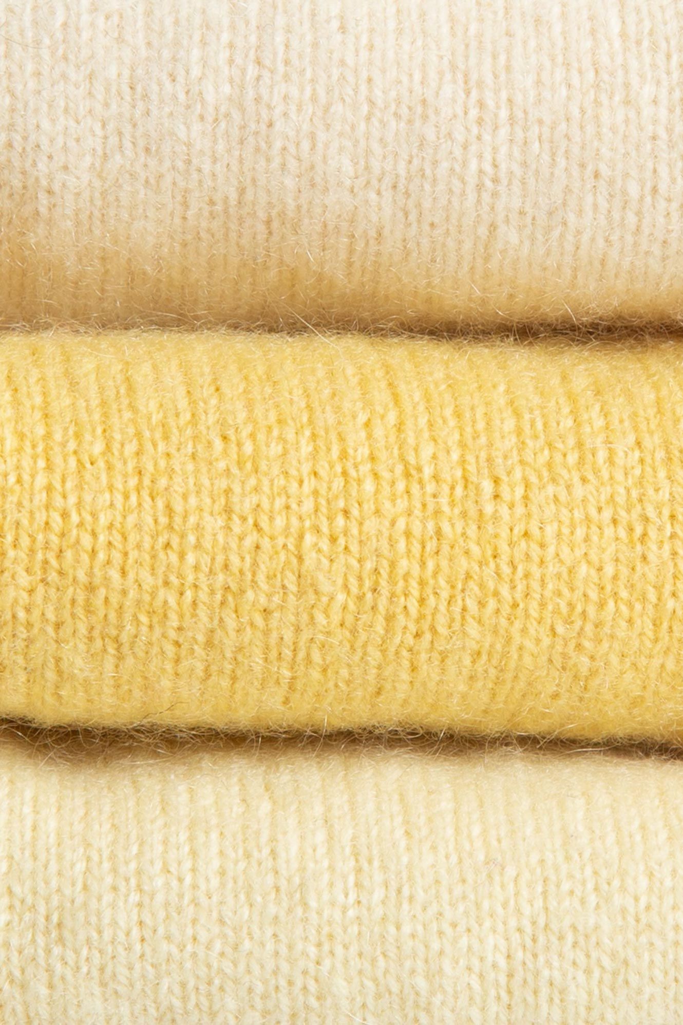 Ribbed Cashmere Fingerless Gloves